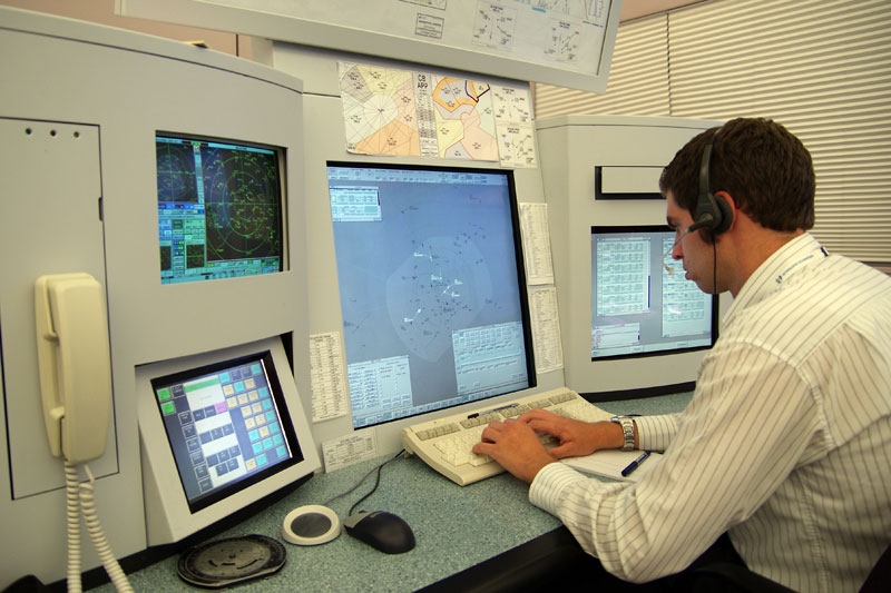 Working with air traffic control - Airservices